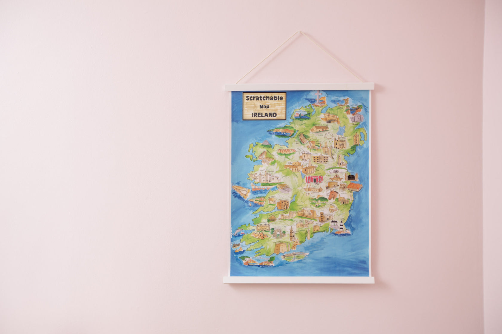 Scratchable Map Ireland – Trek NI